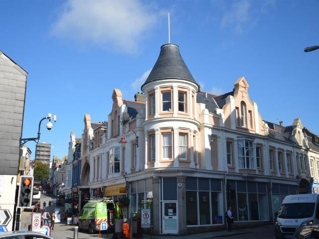 Penryn Street, Redruth TR15, Studio to rent, £625 pcm | PrimeLocation