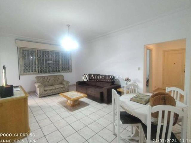 PENSA NUM APARTAMENTO TÉRREO SUPER ESPAÇOSO NO GONZAGA NUMA RUA MARAVILHOSA UMA QUADRA DA PRAIA! CO
