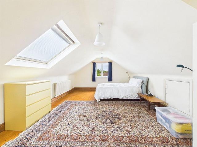 Pensford Avenue, Kew, Surrey, TW9, Richmond