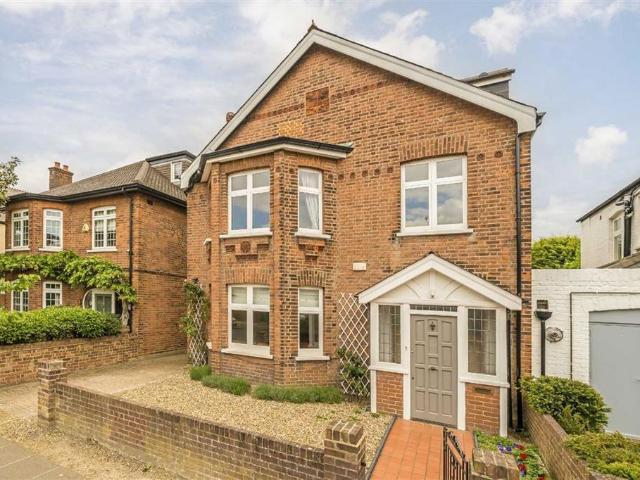 Pensford Avenue, Kew TW9 5 bed house to rent £7,500 pcm £1,731 pw
