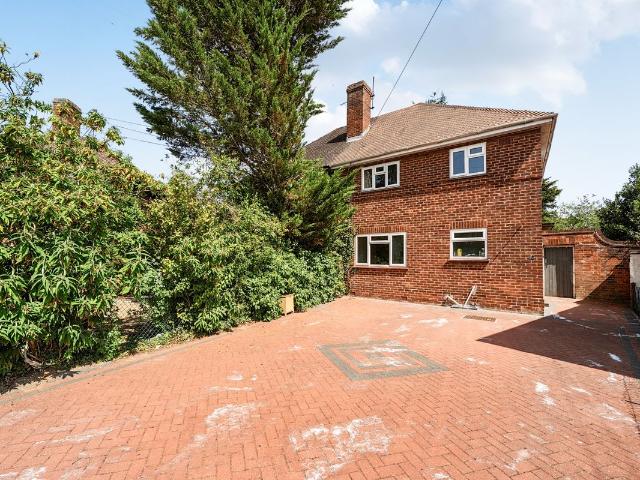 Peat Moors, Headington, Oxford OX3, 5 bed semi detached house to rent, £2,750 pcm | PrimeLocation