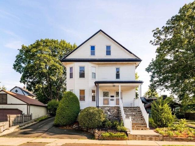 Peabody Rd, Stoneham, Home For Sale