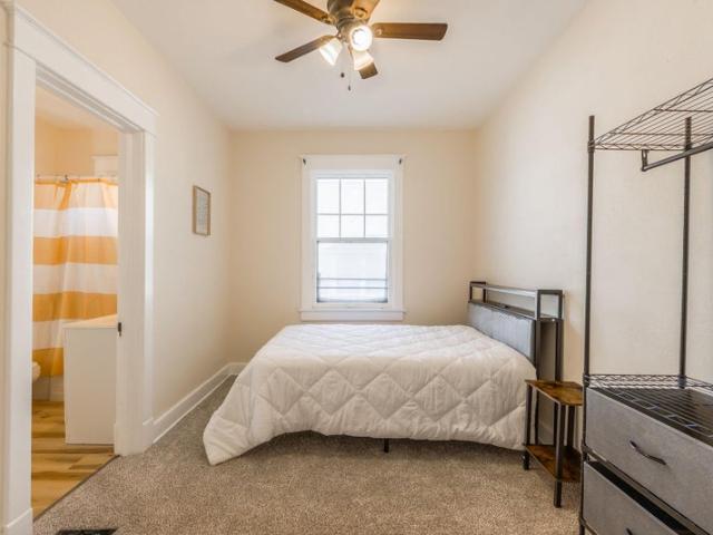 Peaceful and Quiet Shared Living | Private Bath O