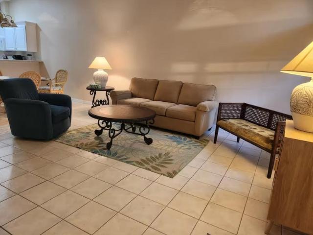 Peaceful room rental Safe, Uncrowded living close