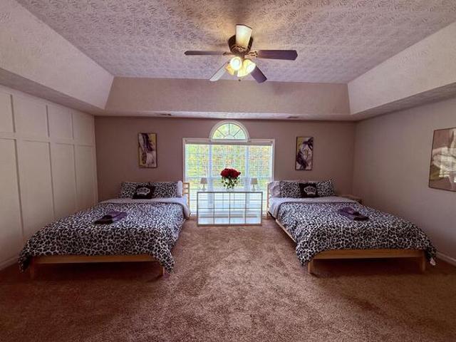 Peaceful Sugar Hill Home Near Buford – Stable & Long Term Friendly