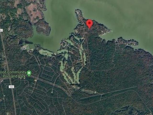 Peach Dr, Huntsville, TX 77320