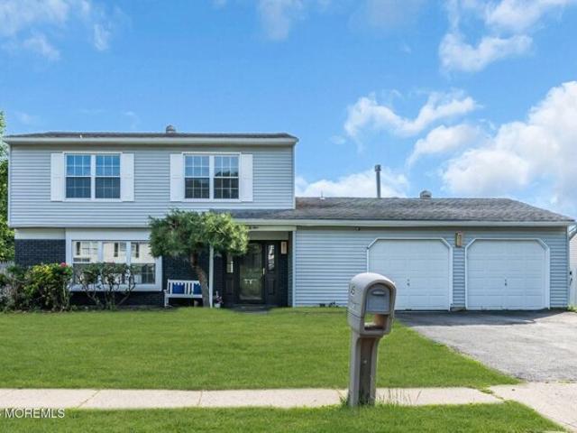 Peachstone Rd, Howell, Home For Sale