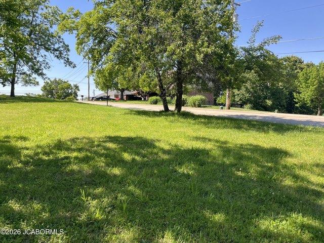 Peachtree Dr, Jefferson City, MO 65101