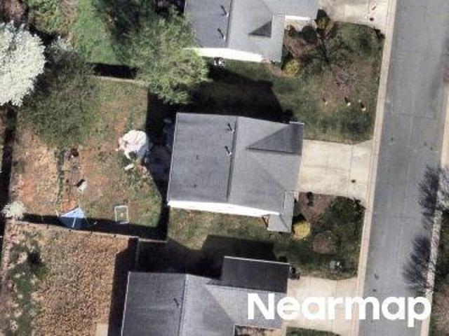 Peachtree Meadows Cir