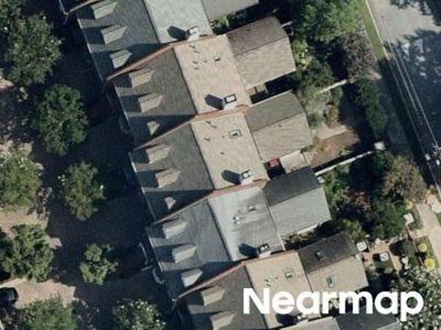 Peachtree Rd NE