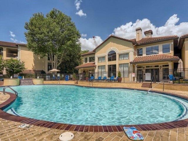 Peachtree Rd Ne Apt,brookhaven, Condo For Sale