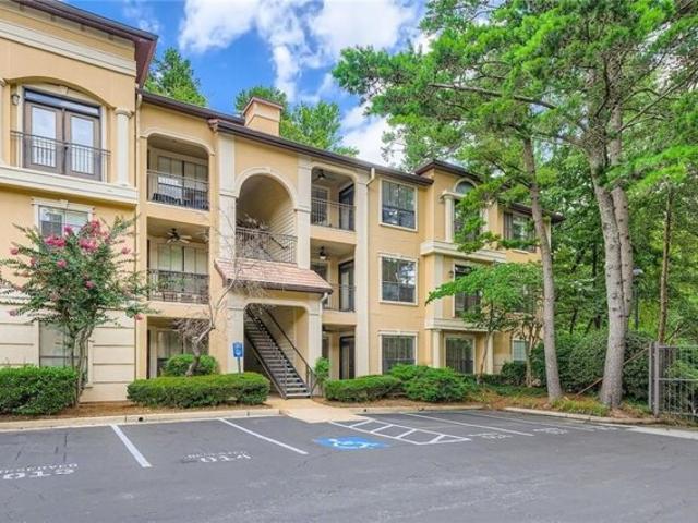 Peachtree Rd Ne Apt,brookhaven, Condo For Sale