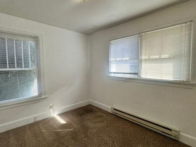 Peachy/Kittitas Duplexes 1 Bedroom Apartment for Rent at 801 Kittitas St, Wenatchee, WA 98801