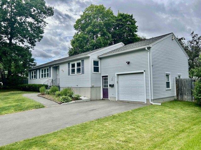Peak St, Manchester, Home For Sale