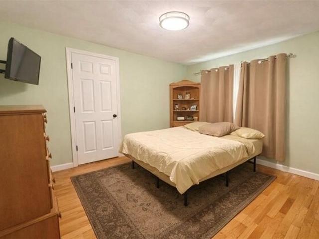 Peaked Rock Rd, South Kingstown, Home For Sale