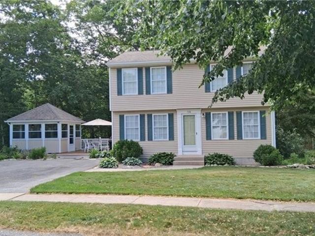 Peaked Rock Rd, South Kingstown, Home For Sale