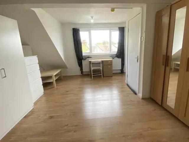 Pear Tree House, 228A Westbury Avenue, London, N22 6RU, United Kingdom | 1 bed townhouse for rent #137306177 | Rentberry