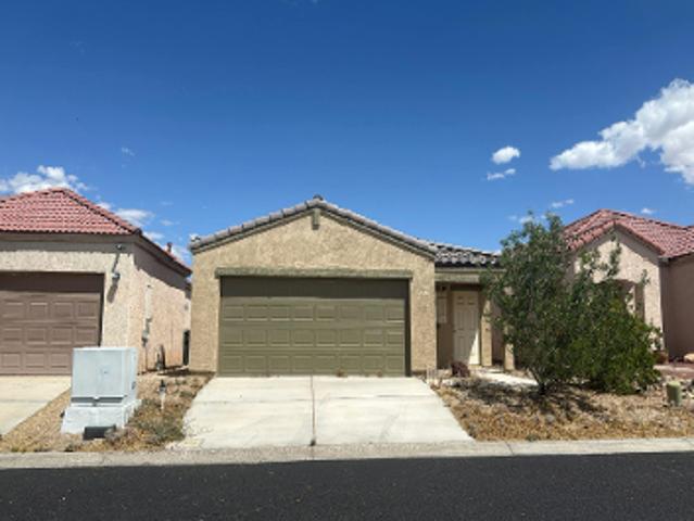 Pear Tree Ln