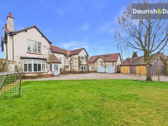 Pear Tree Lane, Whitchurch, 5 Bedroom Detached
