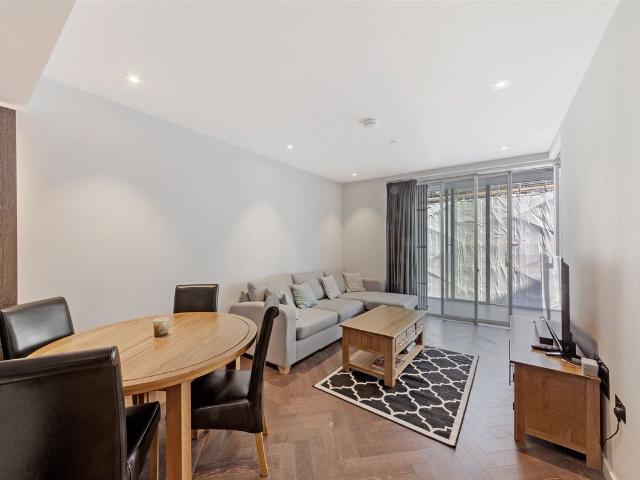 Pearce House, 8 Circus Road West, London SW11, 2 bed flat to rent, £5,000 pcm | PrimeLocation