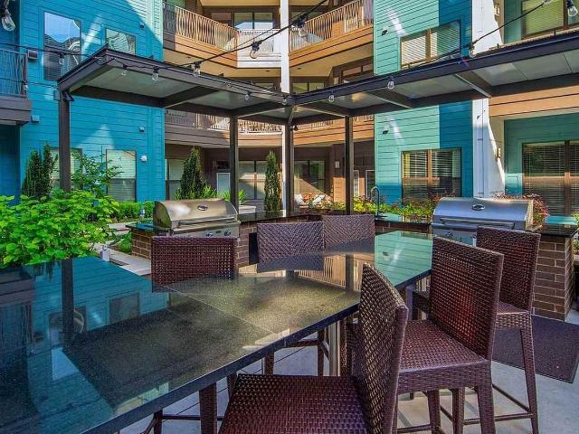 Pearl Washington 2 Bedroom Apartment for Rent at 5454 Washington Ave, Houston, TX 77007 Washington Ave Memorial Park