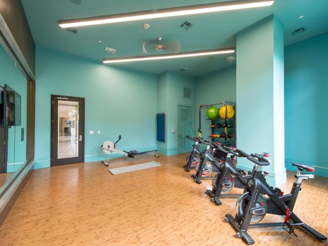 Pearl Washington 2 Bedroom Apartment for Rent at 5454 Washington Ave, Houston, TX 77007 Washington Ave Memorial Park