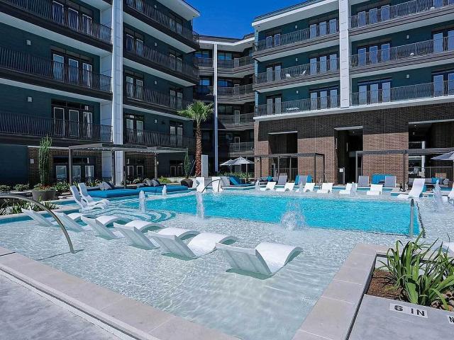 Pearl Washington 2 Bedroom Apartment for Rent at 5454 Washington Ave, Houston, TX 77007 Washington Ave Memorial Park