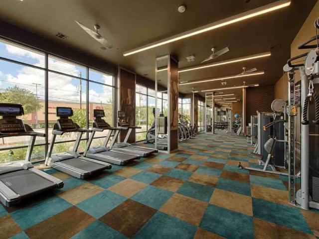 Pearl Washington 3 Bedroom Apartment for Rent at 5454 Washington Ave, Houston, TX 77007 Washington Ave Memorial Park