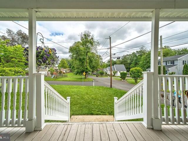 Pearl Ave, Horsham, Home For Sale