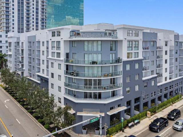 Pearl Dadeland 2 Bedroom Apartment for Rent at 7440 N Kendall Dr, Miami, FL 33156