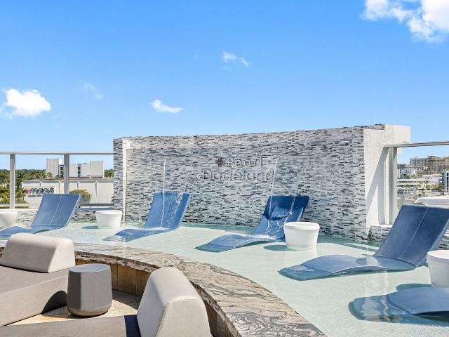 Pearl Dadeland 3 Bedroom Apartment for Rent at 7440 N Kendall Dr, Miami, FL 33156