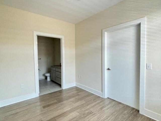 Pearl Flats 1 Bedroom Apartment for Rent at 1700 Pearl St, Nashville, TN 37203 Watkins Park