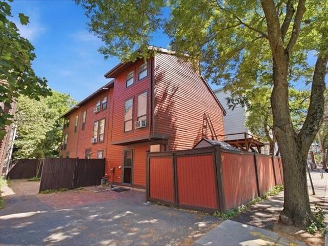 Pearl St Unit,cambridge, Home For Sale