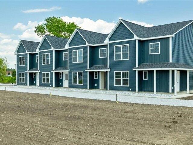 Pearl St Unit,saint Albans City, Home For Sale