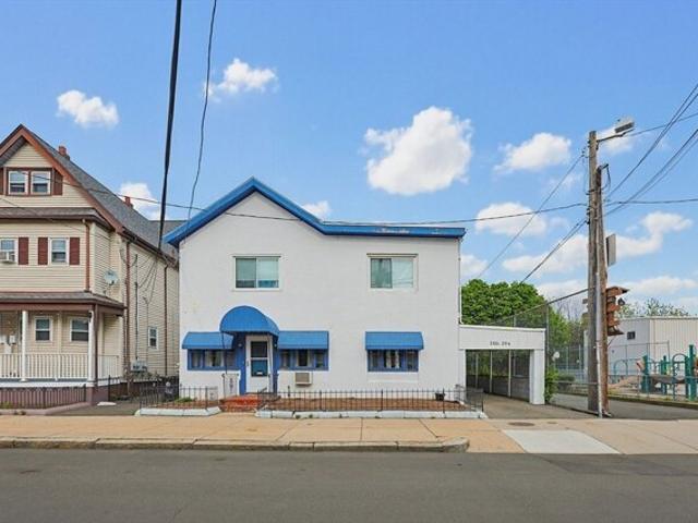 Pearl St, Malden, Home For Sale
