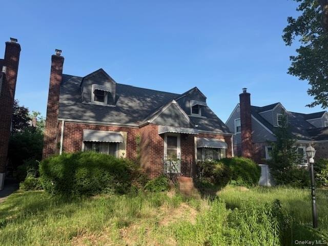 Pearl St, New Hyde Park, Home For Sale