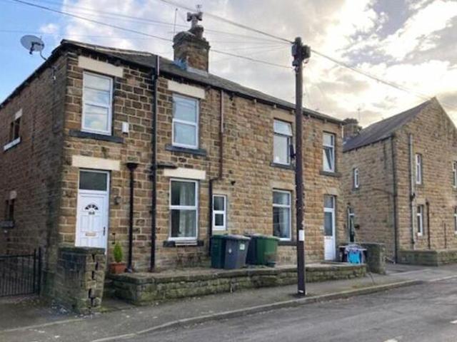 Pearl Street, Batley, 2 Bedroom Terraced