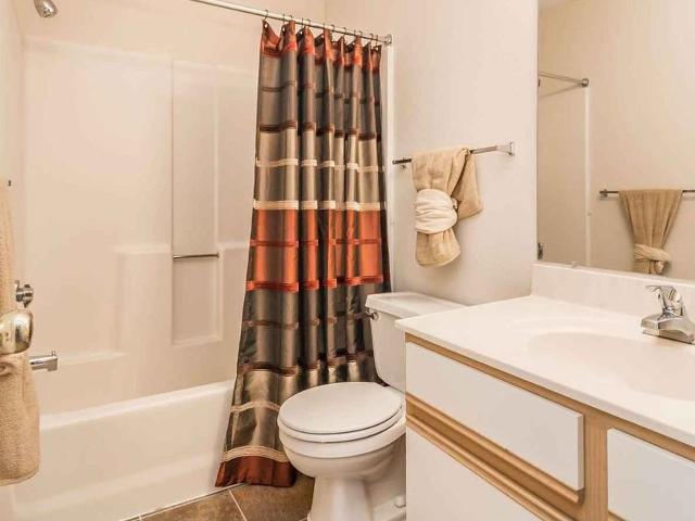 PEARLWOOD ESTATES 1 Bedroom Apartment for Rent at 1860 52nd St E, Inver Grove Heights, MN 55077 Schmidt Lake