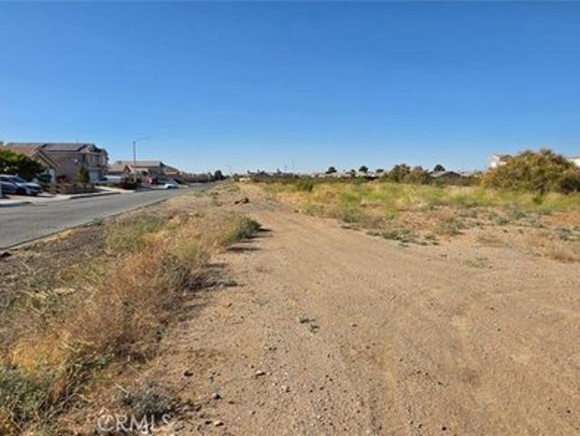 Pearmain, Adelanto, CA 92301