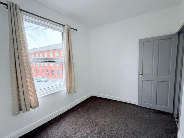Pearson Street, Nottingham, NG7 7EH, Property for rent