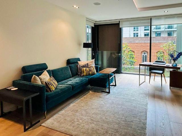 Pearson Square, Fitzrovia, London W1T, 2 bed flat to rent, £7,500 pcm | PrimeLocation