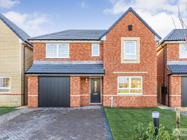 Peartree Walk, Peterborough PE7, 4 bed property to rent, £1,750 pcm | PrimeLocation
