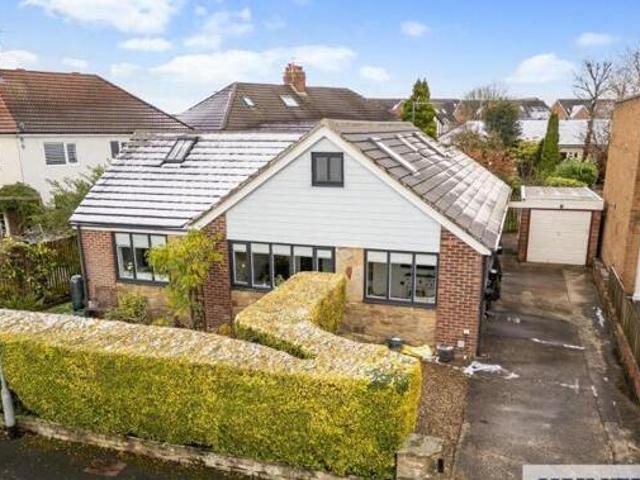Peasehill Close, Rawdon, 5 Bedroom Detached