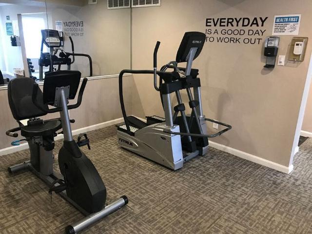 Pebble Creek Apartments Studio Apartment for Rent at 8805 N Plaza Ct, Austin, TX 78753 Heritage Hills