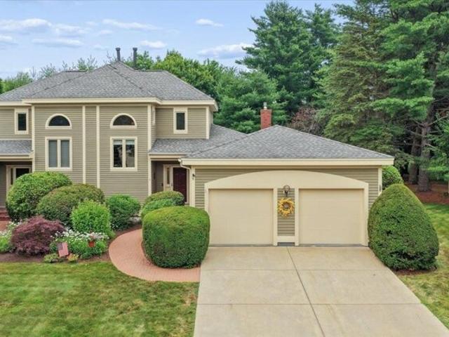 Pebble Beach Dr, Bedford, Home For Sale