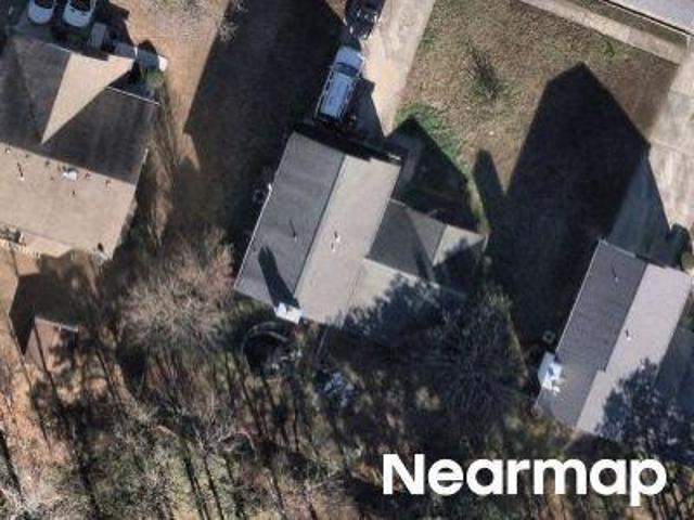 Pebble Ridge Ln