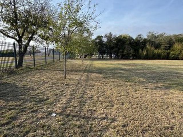 Pecan Unit 1A, Bandera, TX 78003