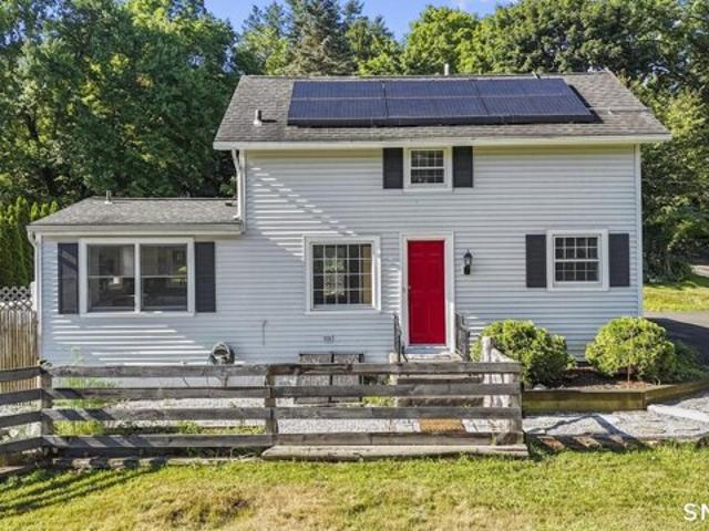 Peck Hill Rd, Woodbridge, Home For Sale