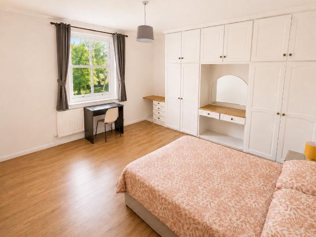 Peckham High Street, London SE15, Room to rent, £920 pcm | PrimeLocation