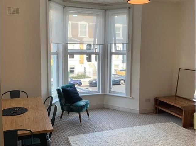 Peckham Rye, London SE15, 1 bed flat to rent, £1,700 pcm | PrimeLocation